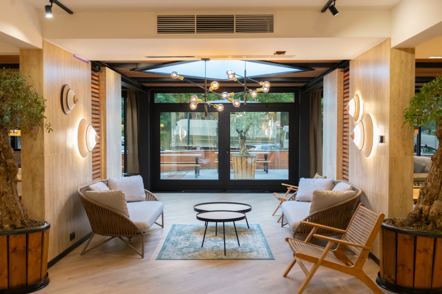 Flexible Office Space Solutions for Enterprise Companies | Workways